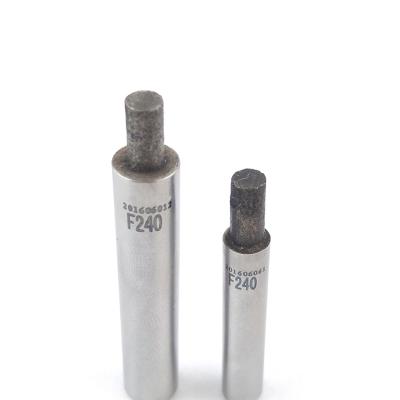 China Professional Single Point Natural Diamond Wheel Dresser Grade F240 for sale