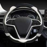 China Baojun Series Carbon Fiber Steering Wheel - Lightweight Black Design with 1-Year Warranty for Enhanced Control for sale