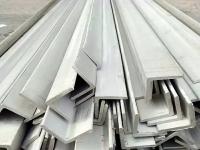 China Stainless Steel Angle Bar 2B Finish 200 300 400 900 Series Equal and Unequal Legs for sale