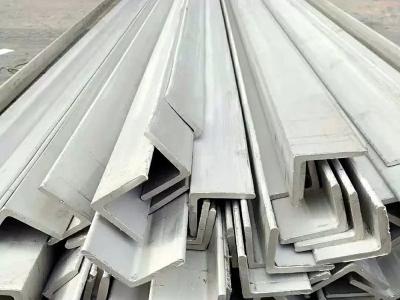 China Stainless Steel Angle Bar 2B Finish 200 300 400 900 Series Equal and Unequal Legs for sale