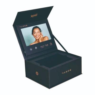 China 7 Inch Personalized Video Gift Box With HD Screen For Luxury Product Showcases for sale