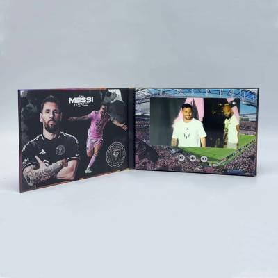 China Personalized Hardcover LCD Video Brochure 7inch Screen for Artists&Musicians & Influencers for sale