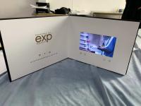China Hard Cover LCD Video Brochure With USB Cable Easily For Video Uploading for sale