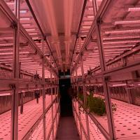 China Ventilation fan 40ft Container Greenhouse for Advanced Plant Growth for sale