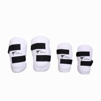 China Taekwondo Boxing Exercise Equipment 0.25kgs Karate Chest Protector for sale