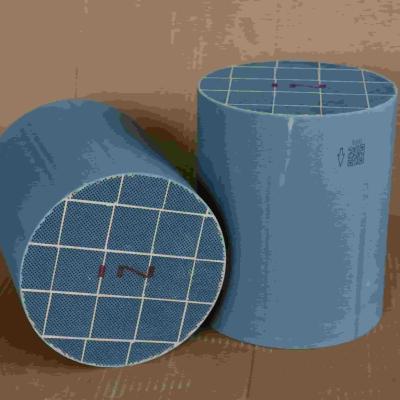 China Passive Regeneration Capable and Durable DPF for Long-haul Freight Trucks for sale