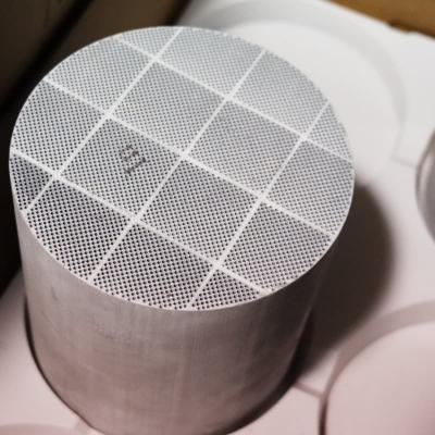 China China VI Compliant 143.8x177.8mm Diesel Particulate Filter DPF for Light-Duty Vans for sale
