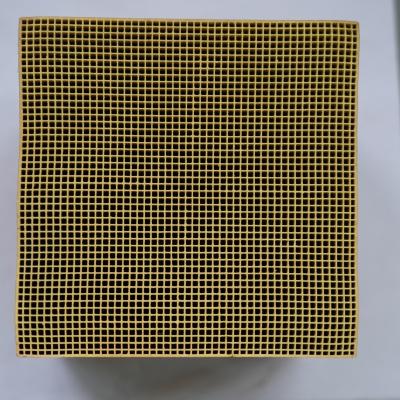 China VOCs Catalyst 99% Destruction Efficiency Noble Metal Coated Honeycomb 150x150x50mm for sale