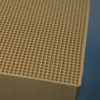 China Honeycomb VOCs Catalyst 400 CPSI Low Pressure Drop for Industrial Air Purification for sale