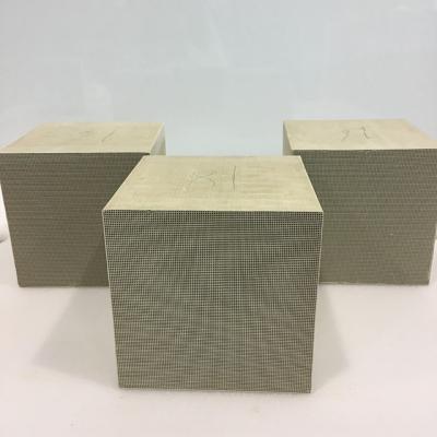 China Wood Furnace Tail Gas OC Catalyst 46 CPSI with 90% CO/PM Conversion Rate for 300-500℃ Emissions for sale