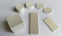 China VOC Catalytic Oxidation Deodorizer Catalyst 150x150x50mm 100 CPSI Honeycomb Ceramic for sale