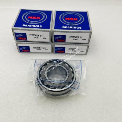 China NSK 22205CE4 Spherical Roller Bearing 25mm Bore 52mm OD High Load Capacity for sale