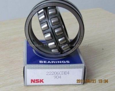 China NSK Self-aligning Roller Bearing 22206CDE4 30mm Bore 62mm OD for sale