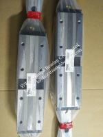 China THK SHS45LR2SSC0 Linear Guide Rail 1725mm with SHS45R2SSC0 Slide Block 885mm for sale