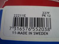 China Self-Aligning Roller Bearing  22211 CC/W33 ,22211 E ,22213EK/C3 for sale