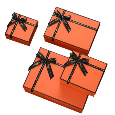 China Premium Luxury Cardboard Paper Packaging Boxes Wholesale Custom Design for sale