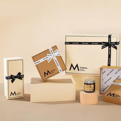 China Simple Empty Corrugated Cardboard Gift Packaging Box With Ribbon for sale