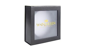 China Cardboard Black Gift Packaging Box Custom CMYK And Pantone Color for sale