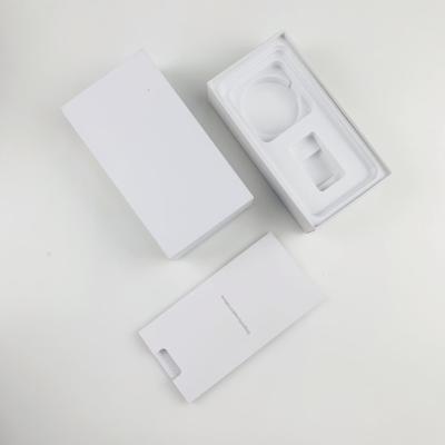 China Customized Logo Lid and Base White Box Packaging for IPhone Series Smartphones for sale