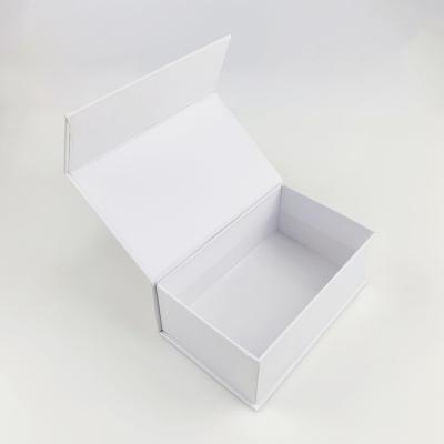 China Custom Logo Luxury Gold foil Skin Care Product Makeup Flip Cardboard Gift Box Cosmetic Gift Set Magnetic Packaging Boxes for sale