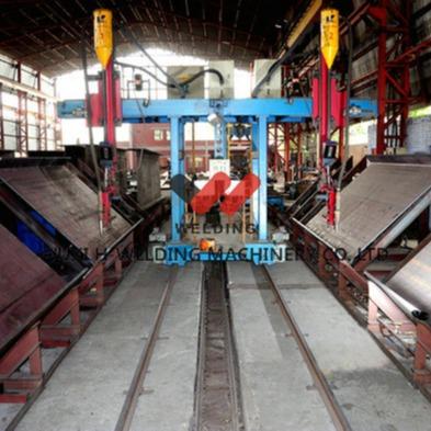 China Double Column Boom SAW Automatic Welding Machine For H Beam for sale