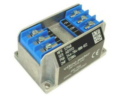 China IPC704 244-704-000-042 A1-B03-C100-D100-E5-F2000-G0-H0-I0 Piezoelectric charge signal conditioner for bearing housing vibration velocity measurement  for sale