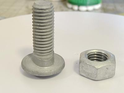 China Decorative Grade 307A Round Head Hex Bolt 5/8