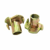 China Low Carbon Steel Class 4 5/16'' Wood Tee Nut Yellow Zinc Plated for sale