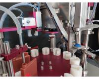 China Compact Desktop Automatic Filling Machine with Touchscreen Control for High Accuracy Small-Batch Serum Essential Oil and Lab Samples at 1900 Bottle per hour for sale