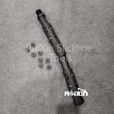 China Alloy Steel Nickel Alloy 1.5inch Roller Wireline Knuckle Joint Wireline Tool String for sale