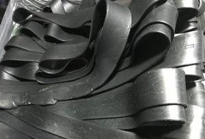 China 4mm Thickness Black EPDM Rubber Compound with High Chemical Resistance for Industrial Applications for sale