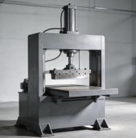 China 660 Mm Width Of Knife Rubber Cutting Machine Customized Working Layer Spindle Speed 0-3000rmin Ideal For Precision Rubber Processing for sale