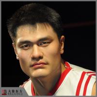 China Customizable Life Size Wax Sculptures For Super Star Yao Ming for sale