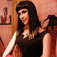China Handmade Simulation Hyper Realistic Statue Elegent Human Wax Figure For Art Museum for sale