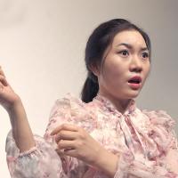 China Indoor Playhouse Silicone Statue Attractive Girl Common People Human Size Wax Figure Stage Property for sale