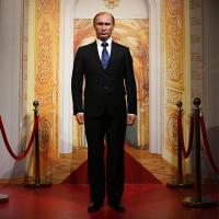 China Putin Standing Celebrity Wax Figures Posture Realistic Silicone Wax Figure 66.9  Inches for sale