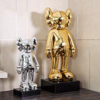 China Famous Cartoon Bear  Resin Garden Ornaments Customized Fibreglass Garden Statues for sale