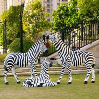 China Extra Large Fiberglass Animal Sculpture Zebra Simulation Landscape Display for sale
