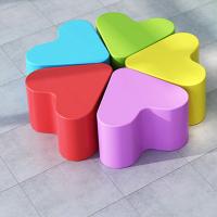 China Creative Fiberglass Heart Shaped Seat Outdoor Living Room Lounge Chair 55*45cm for sale