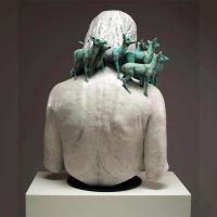 China FRP Abstract Human Figure Sculpture Hand Carving Lifelike Resin Garden Statues for sale
