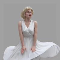 China ODM Outdoor Fiberglass Sculpture Life Size Marilyn Monroe Wax Figure for sale