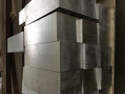 China AM50B AM50A Magnesium Alloy Ingot High Chemical Stability for Automotive Lightweight 5kg for sale