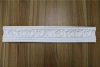 China Lightweight PU Foam Crown Molding with Carved Flowers Decorative Polyurethane Moulding for sale