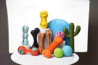 China Wholesale TPR Dog Chew Toys Barbell Design Squeaky Balls 7.22 Inch Orange Green Blue for sale