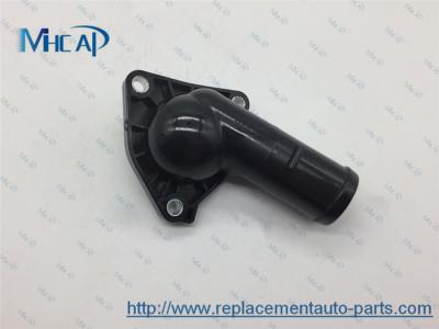 China Rubber Automotive Radiator Hose 25620-2GXXX Kia Optima LX Sedan Hyundai Sonata Thermostat Housing 256302GXXX for sale