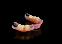 China Comfortable Lightweight Flexible Partial Denture Durable Removable Dental Prosthesis Ideal For Partial Tooth Restoration for sale