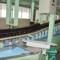 China Automatic 3000pcs/H 240mm Medical Glove Making Machine for sale