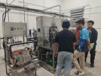 China Mini UHT DSI Equipment in one system  For lab test coconut Milk juice bevaerge Processing Plant for sale