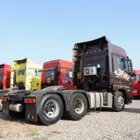 China Hydraulic Steering Diesel Tractor Trailer Towing Truck for Heavy Load Transportation for sale