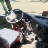 China Driver Seat Air Suspension Seat Heavy Duty Towing Tractor Truck 490HP HOWO Customized for sale